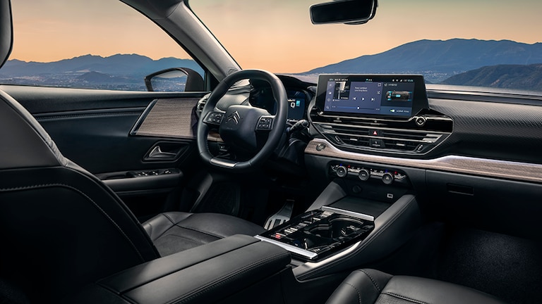 Download the MyCitroën app for the full Citroën experience.