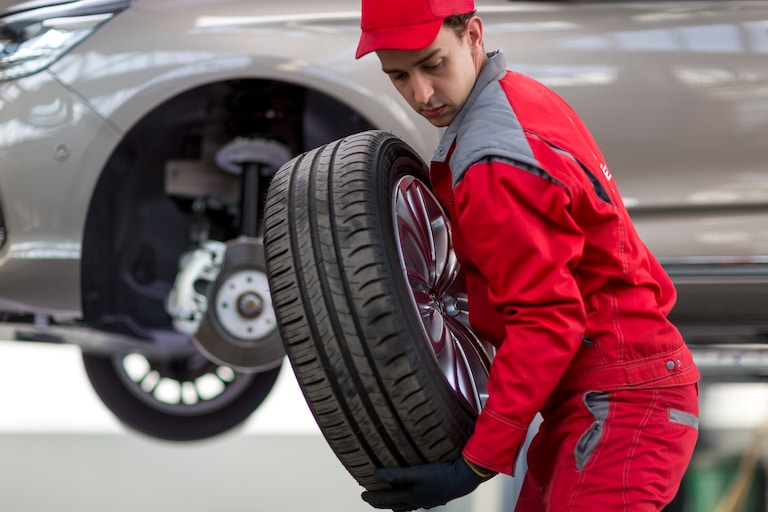 Equip Your Car | Personalise & Add Accessories | Citroën UK