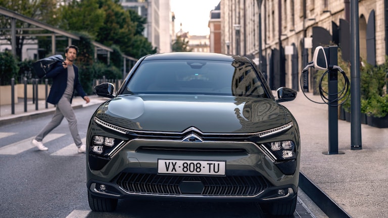 Guide to EV Charging | Citroën